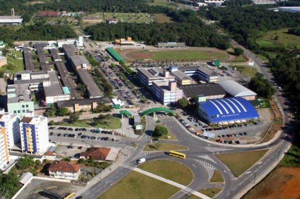 Univille comemora 50 anos de fundação - CREA-SC